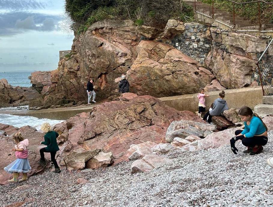 Home | Breakwater Beach Brixham